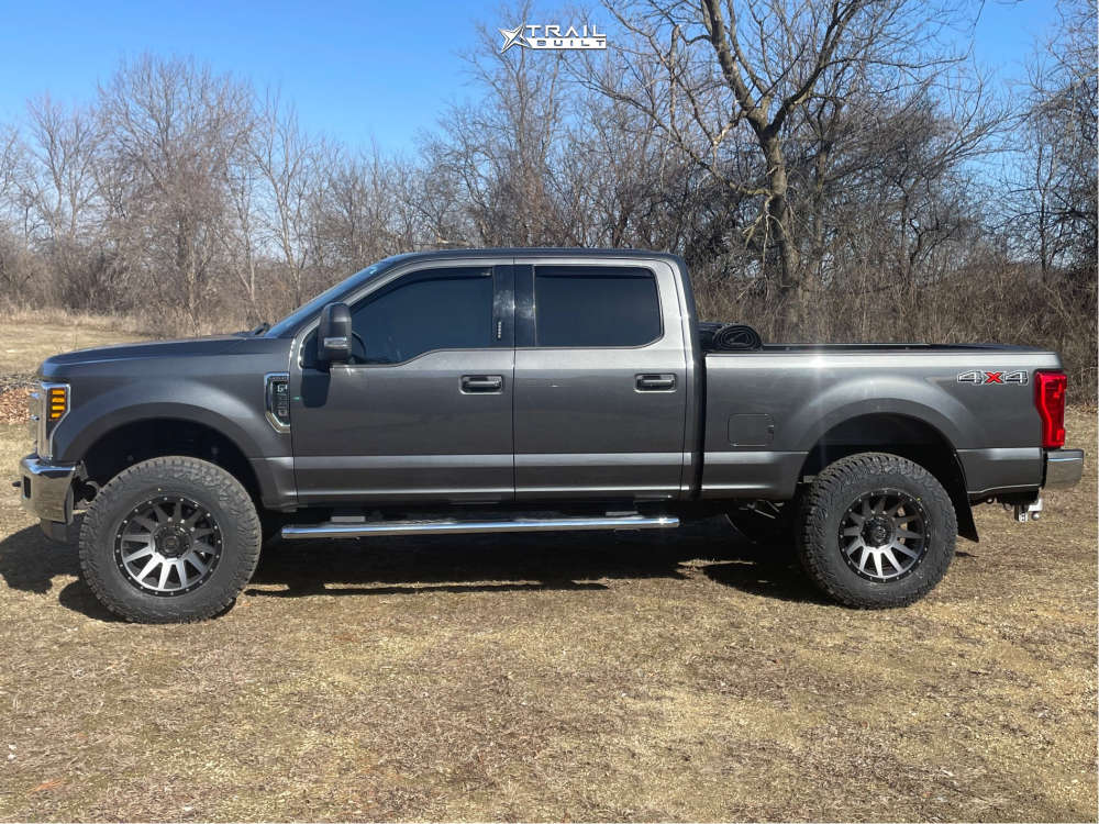 2018 Ford F-250 Super Duty Wheel Offset Aggressive > 1" Outside Fender ...