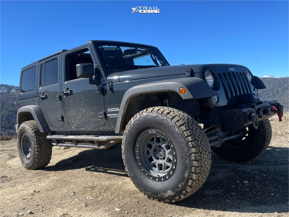 2017 Jeep Wrangler Wheel Offset Slightly Aggressive Suspension Lift 3.5 ...