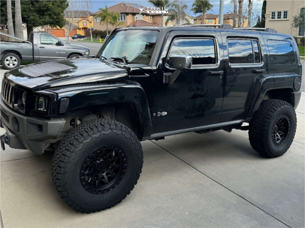 2006 Hummer H3 Wheel Offset Slightly Aggressive Suspension Lift 2.5 ...