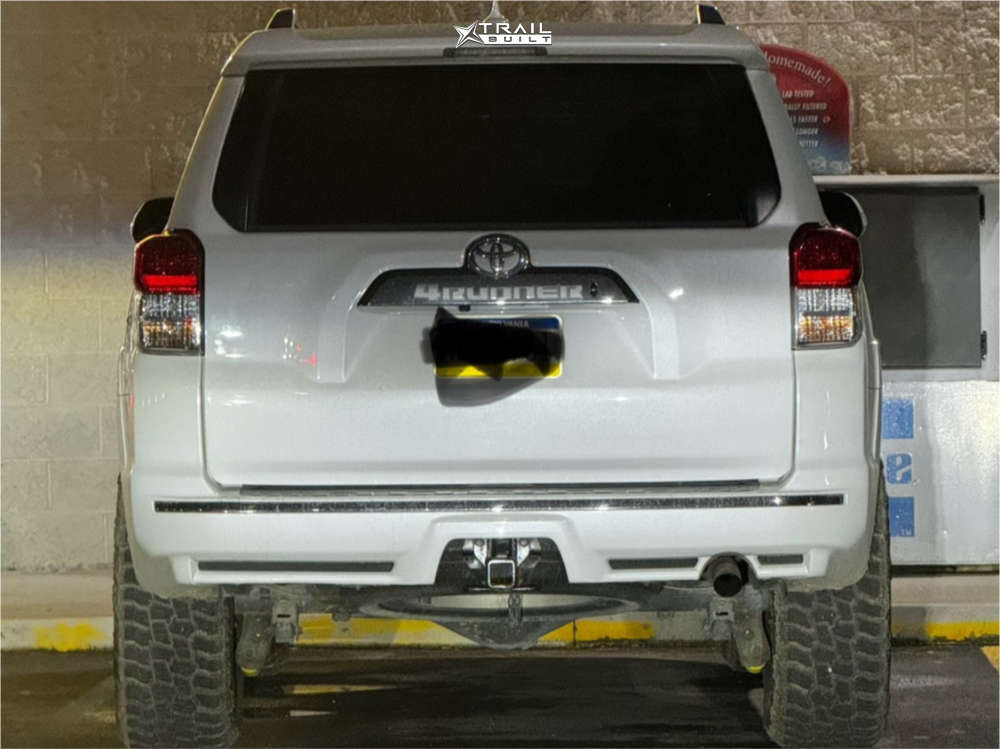 2010 Toyota 4Runner Wheel Offset Aggressive > 1" Outside Fender ...