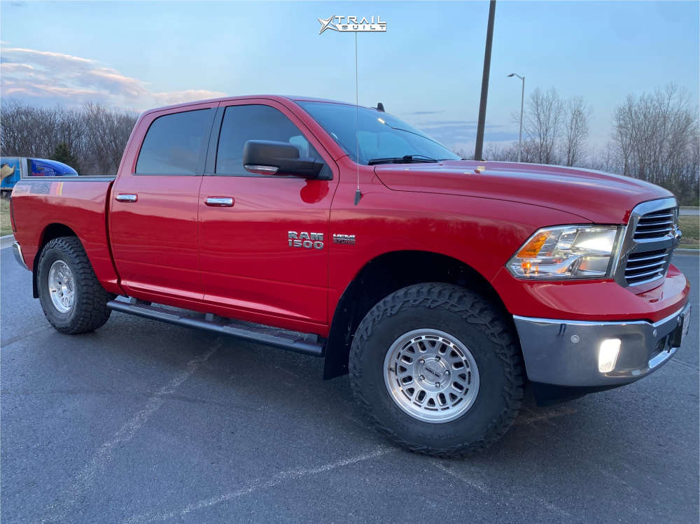 2017 Ram 1500 Wheel Offset Aggressive > 1" Outside Fender Leveling Kit ...