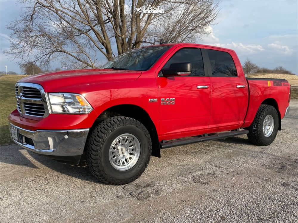 2017 Ram 1500 Wheel Offset Aggressive > 1" Outside Fender Leveling Kit ...