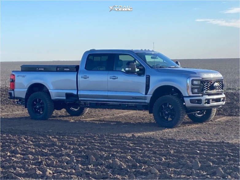2024 Ford F-350 Super Duty Wheel Offset Aggressive > 1" Outside Fender ...