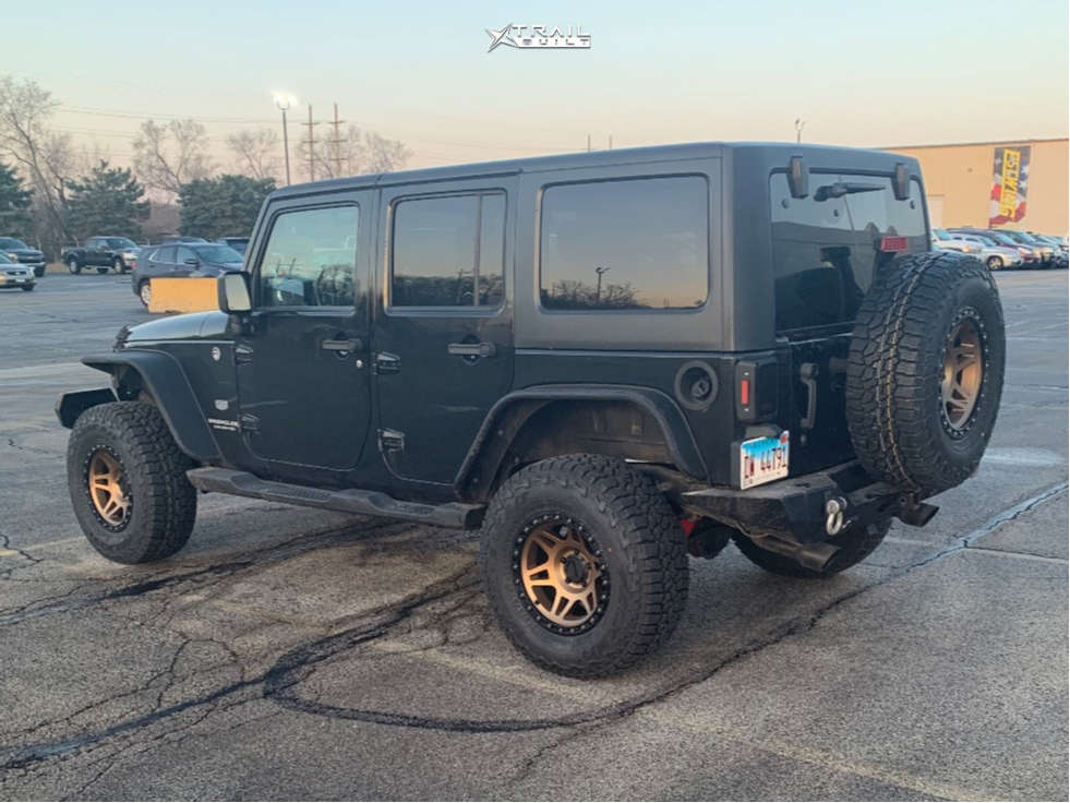 2011 Jeep Wrangler Wheel Offset Aggressive > 1" Outside Fender ...