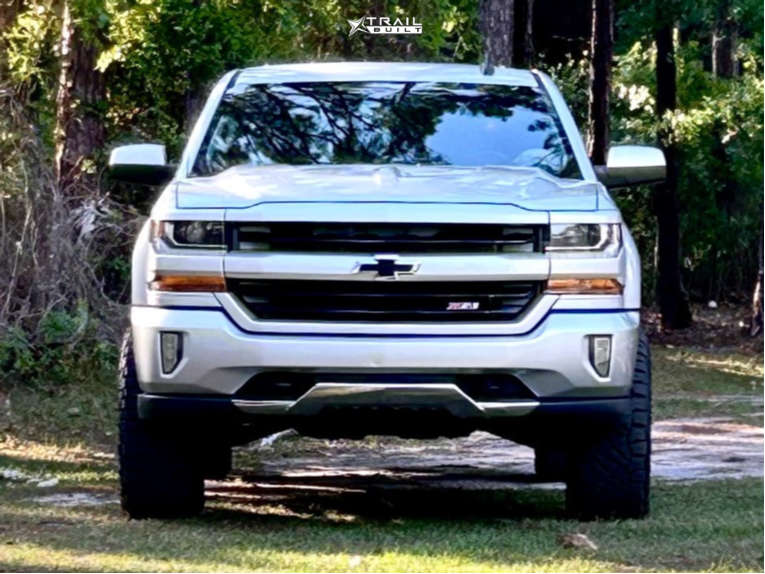 2016 Chevrolet Silverado 1500 Wheel Offset Aggressive > 1" Outside ...