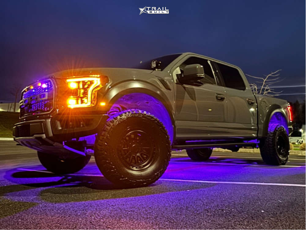 2020 Ford F-150 Wheel Offset Aggressive > 1" Outside Fender Leveling ...