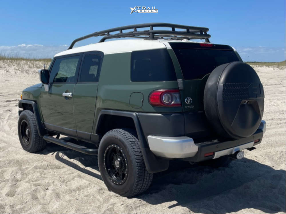2012 Toyota FJ Cruiser Wheel Offset Aggressive > 1" Outside Fender ...