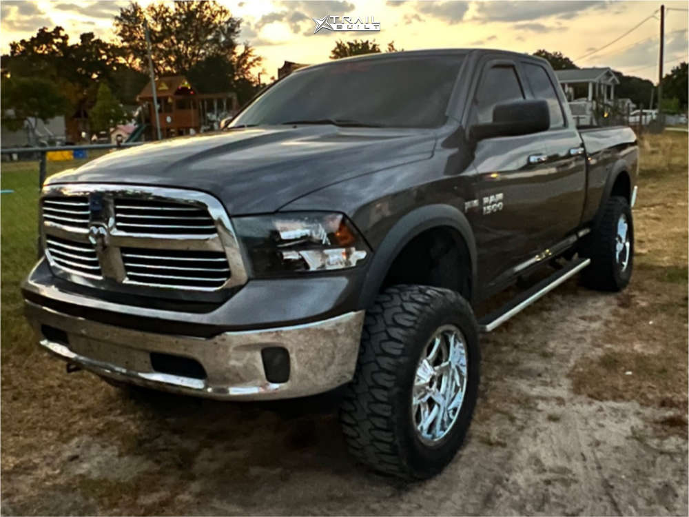 2016 Ram 1500 Wheel Offset Aggressive > 1" Outside Fender Suspension ...