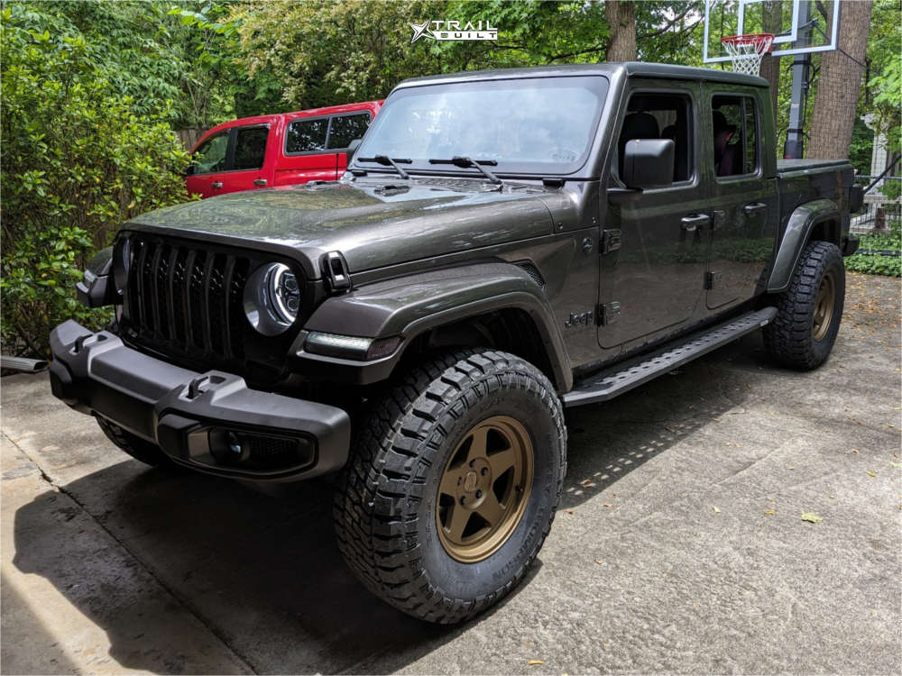 2022 Jeep Gladiator Wheel Offset Aggressive > 1" Outside Fender ...