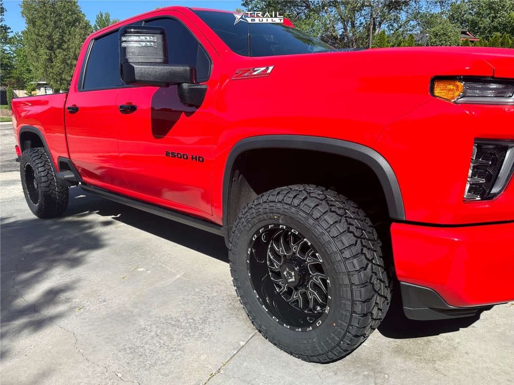 2022 Chevrolet Silverado 2500 HD Wheel Offset Aggressive > 1" Outside ...