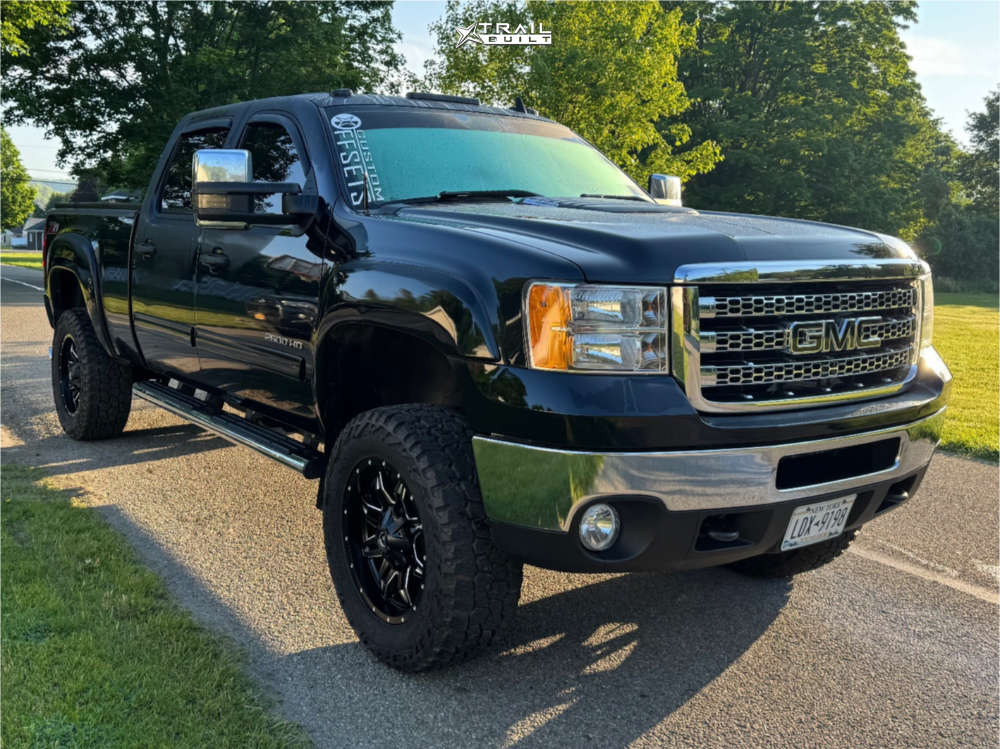 2013 GMC Sierra 2500 HD Wheel Offset Aggressive > 1" Outside Fender ...