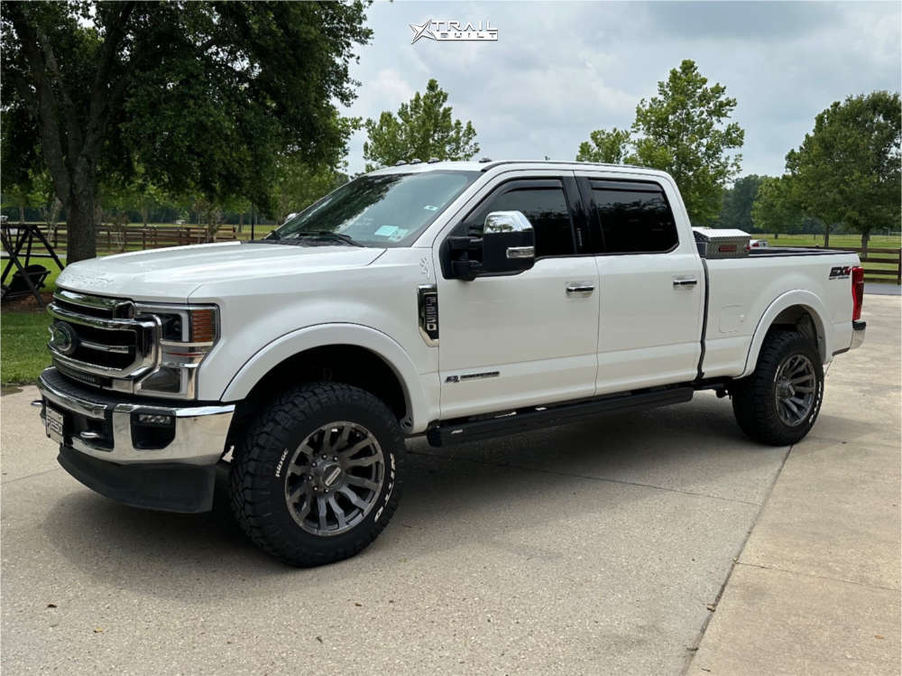 2022 Ford F-250 Super Duty Wheel Offset Slightly Aggressive Leveling ...