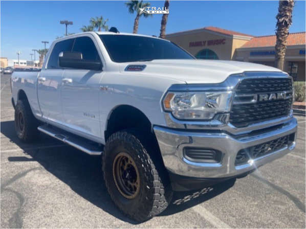 2022 Ram 2500 Wheel Offset Aggressive > 1" Outside Fender Leveling Kit ...