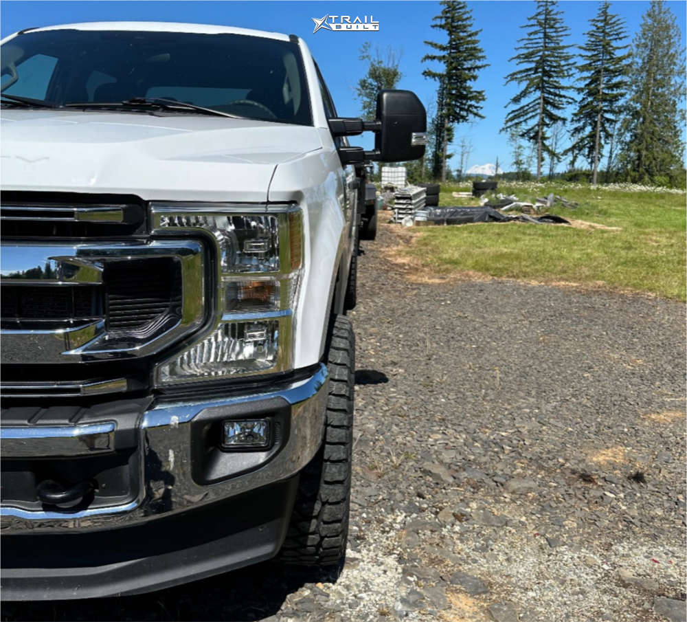 2022 Ford F-250 Super Duty Wheel Offset Slightly Aggressive Leveling ...