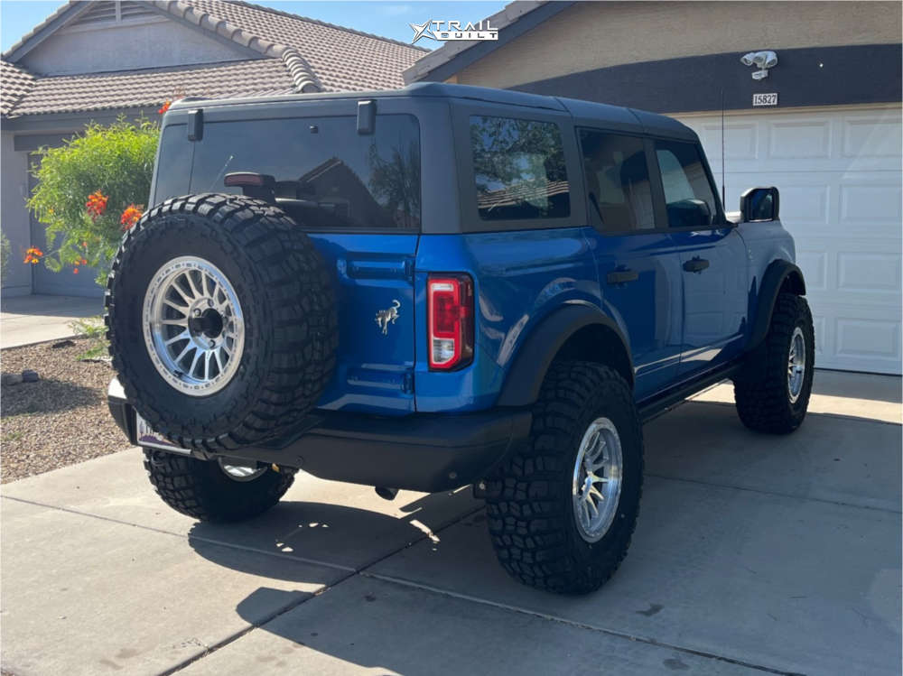 2024 Ford Bronco Wheel Offset Aggressive > 1" Outside Fender Stock ...