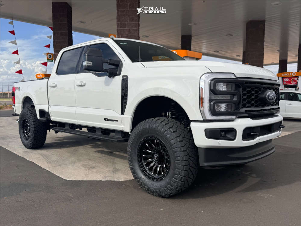 2024 Ford F-350 Super Duty Wheel Offset Aggressive > 1" Outside Fender ...