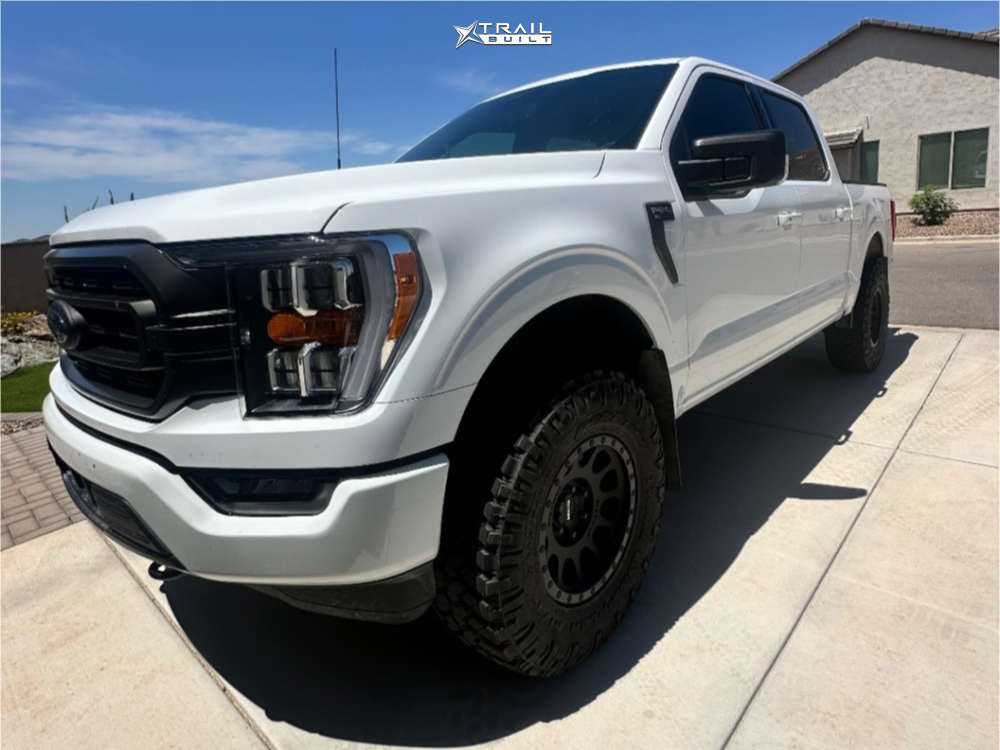 2023 Ford F-150 Wheel Offset Aggressive > 1" Outside Fender Leveling ...