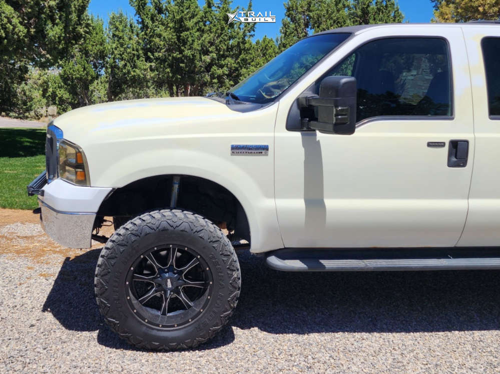 2005 Ford Excursion Wheel Offset Aggressive > 1" Outside Fender ...