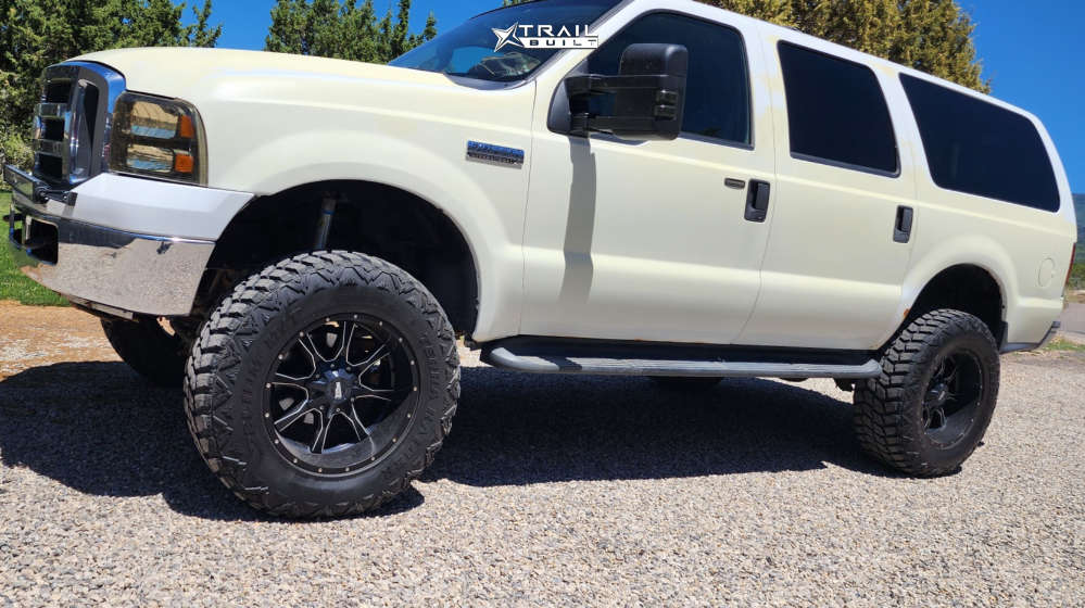 2005 Ford Excursion Wheel Offset Aggressive > 1" Outside Fender ...