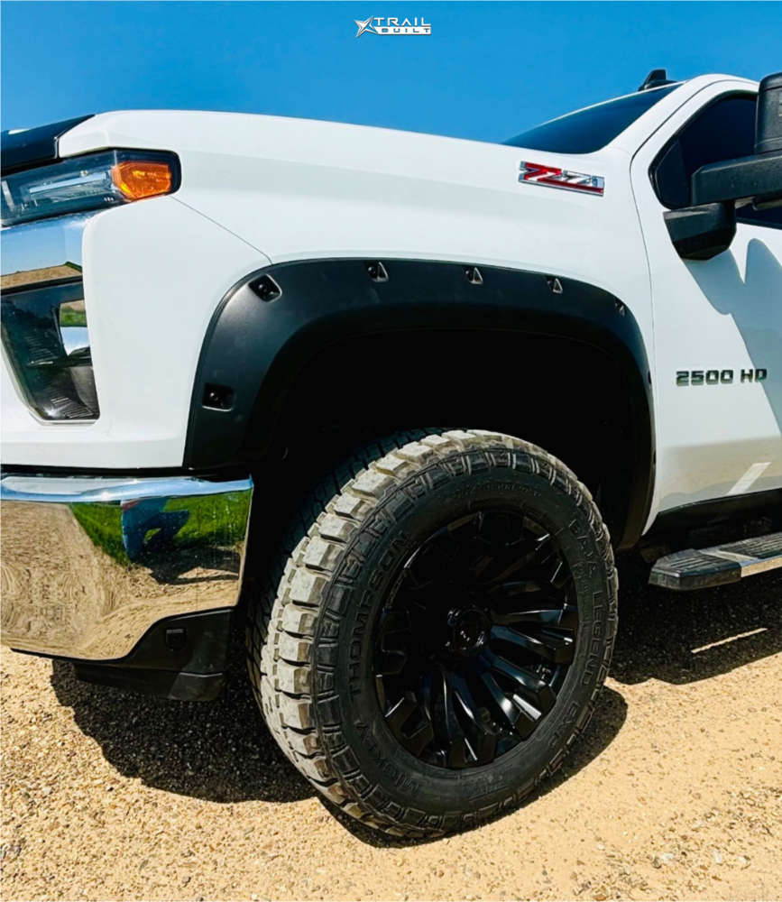 2022 Chevrolet Silverado 2500 HD Wheel Offset Aggressive > 1" Outside ...