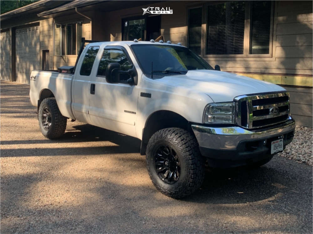2001 Ford F-250 Super Duty Wheel Offset Aggressive > 1" Outside Fender ...