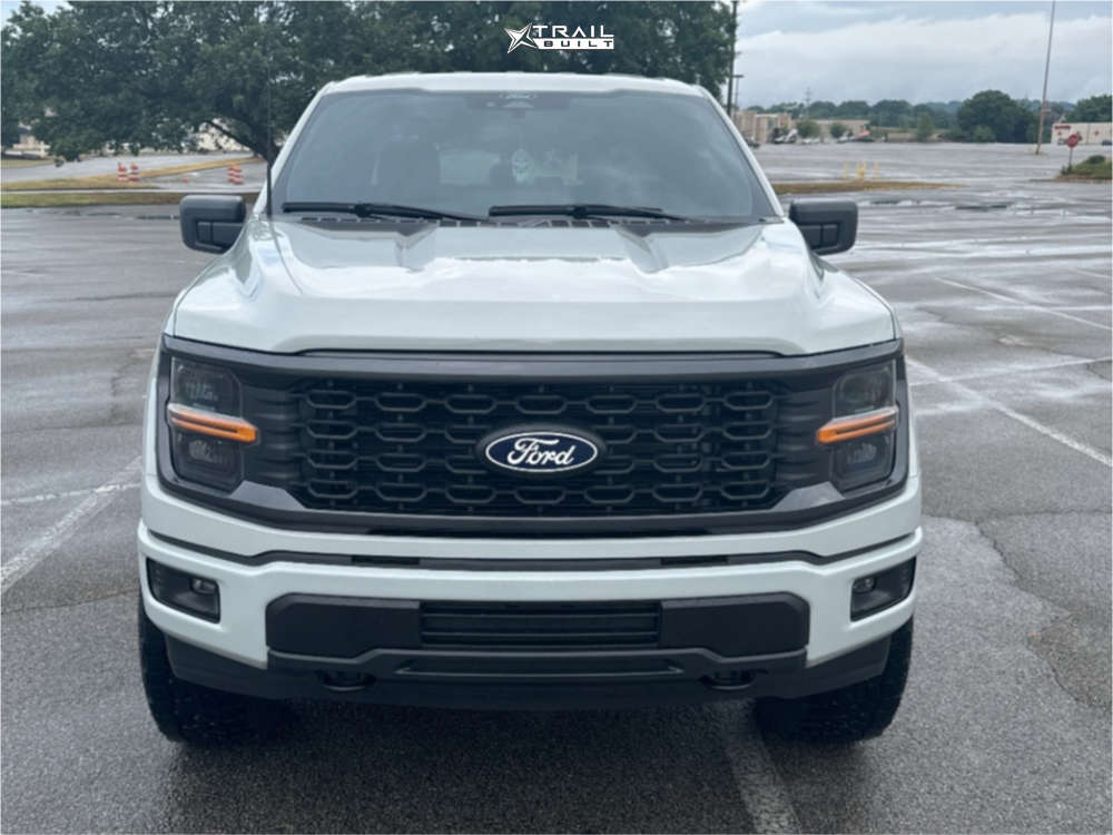 2024 Ford F-150 Wheel Offset Aggressive > 1" Outside Fender Suspension ...