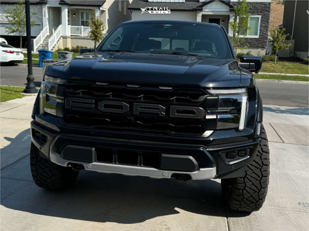 2024 Ford F-150 Wheel Offset Slightly Aggressive Leveling Kit | 3084362 ...