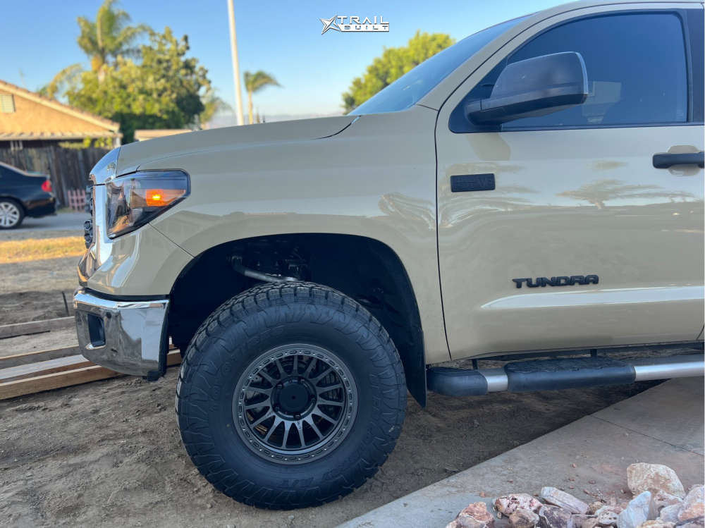 2018 Toyota Tundra Wheel Offset Super Aggressive 3"-5" Suspension Lift ...