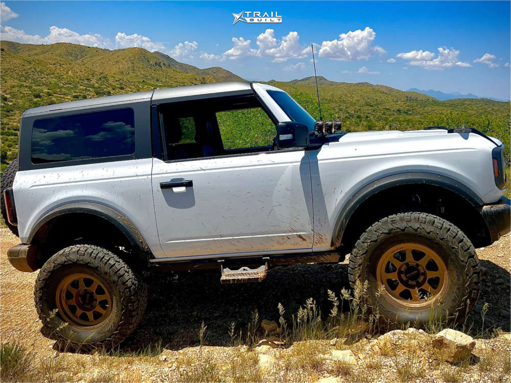 2023 Ford Bronco Wheel Offset Aggressive > 1" Outside Fender Suspension ...