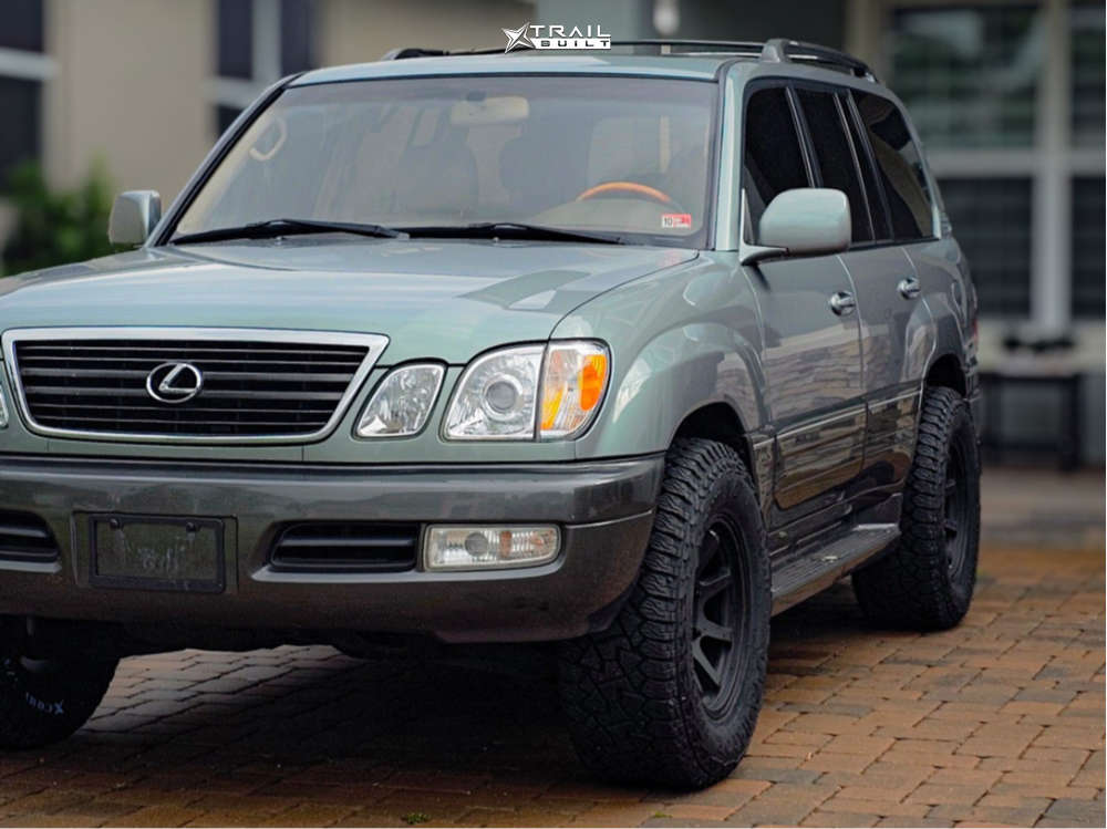 2001 Lexus LX470 Wheel Offset Aggressive > 1" Outside Fender Stock ...