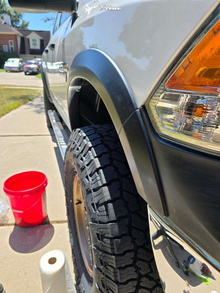 2015 Ram 1500 Wheel Offset Aggressive > 1" Outside Fender Suspension ...