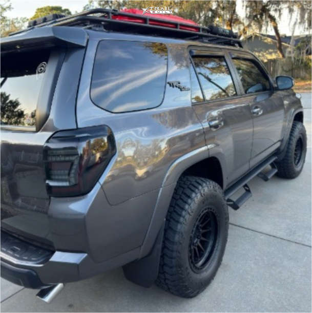 2018 Toyota 4Runner Wheel Offset Aggressive > 1" Outside Fender ...