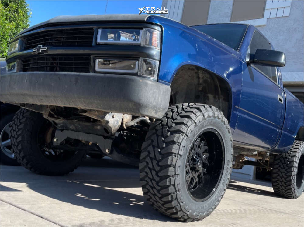 1998 Chevrolet K1500 Wheel Offset Aggressive > 1" Outside Fender ...