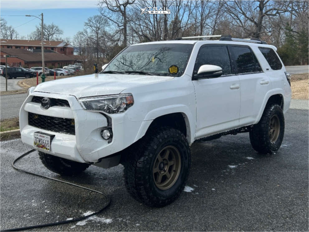 2019 Toyota 4Runner Wheel Offset Aggressive > 1" Outside Fender ...