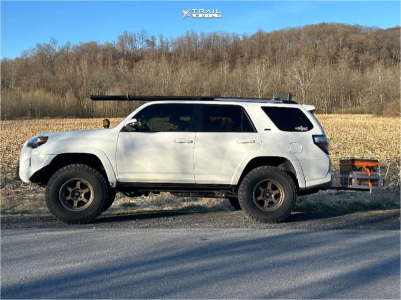 2019 Toyota 4Runner Wheel Offset Aggressive > 1" Outside Fender ...