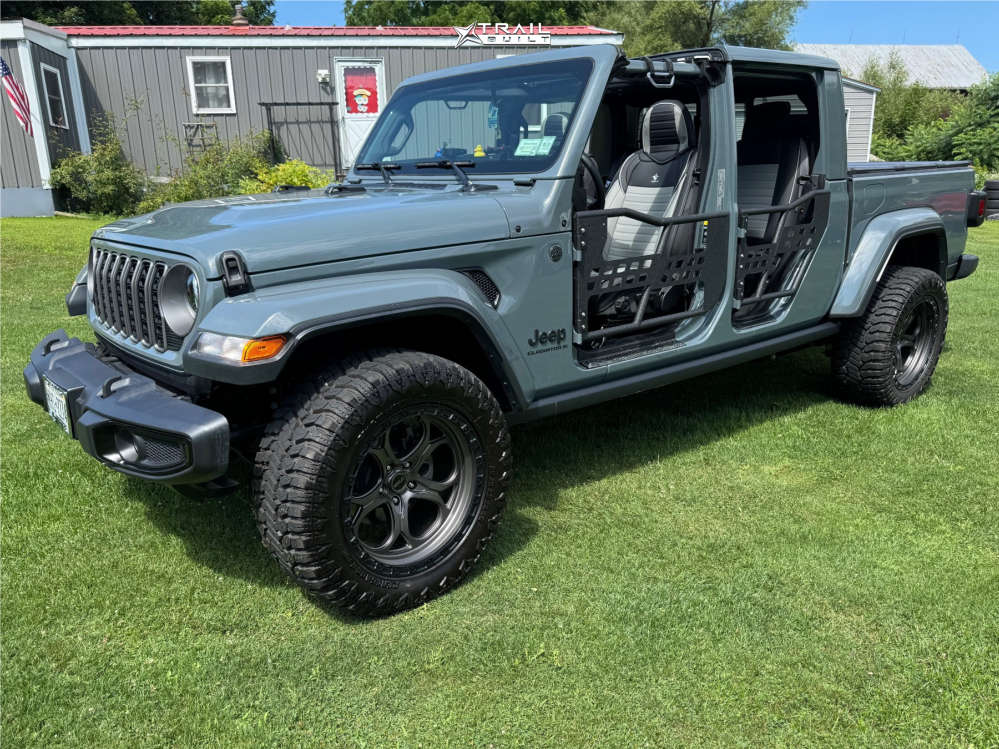 2025 Jeep Gladiator Wheel Offset Aggressive > 1" Outside Fender Stock ...