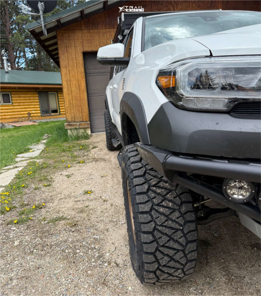 2023 Toyota Tacoma Wheel Offset Aggressive > 1" Outside Fender ...