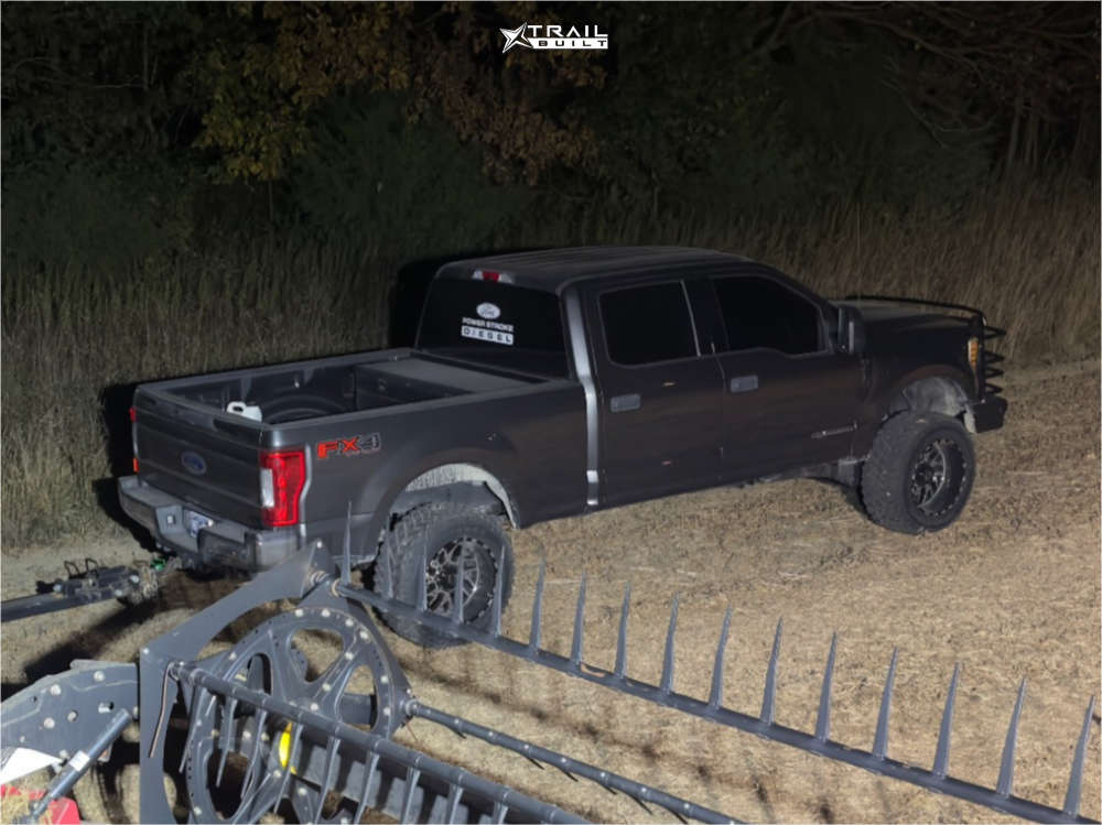 2017 Ford F-250 Super Duty Wheel Offset Aggressive > 1" Outside Fender ...