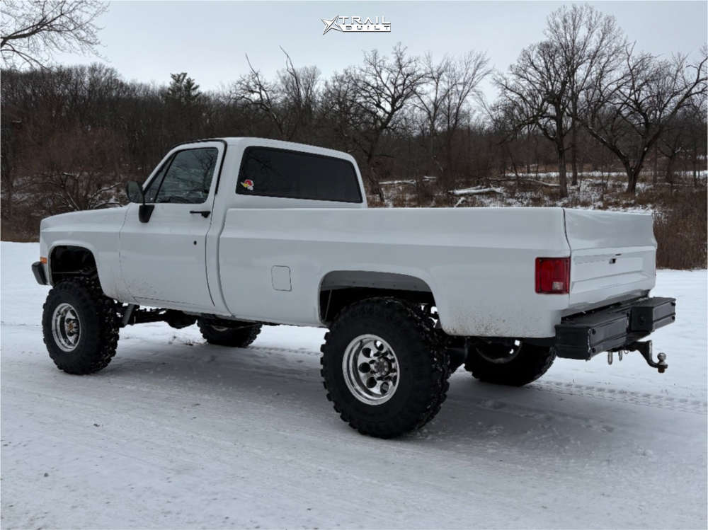 1986 Chevrolet K20 Wheel Offset Aggressive > 1" Outside Fender ...