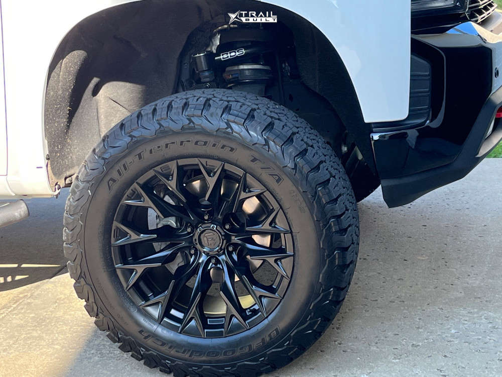 2021 Chevrolet Silverado 1500 Wheel Offset Aggressive > 1" Outside ...