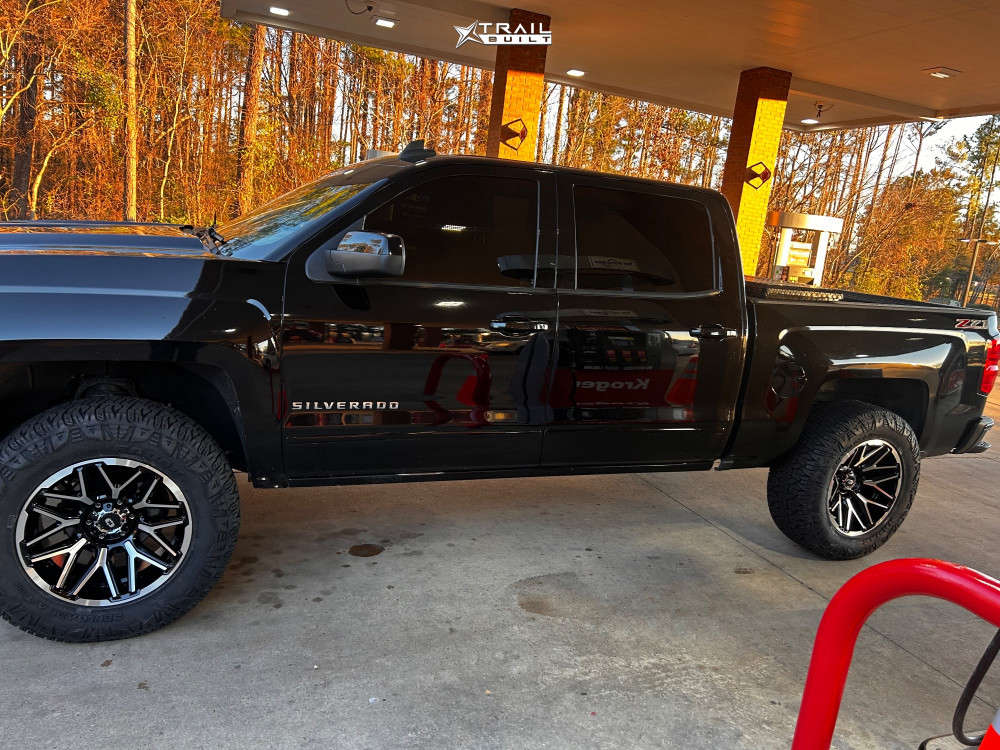 2016 Chevrolet Silverado 1500 Wheel Offset Aggressive > 1" Outside ...