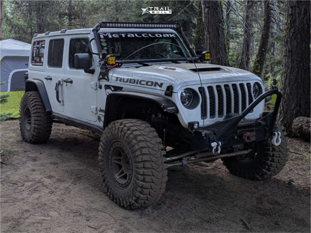 2021 Jeep Wrangler Wheel Offset Aggressive 1 Outside Fender
