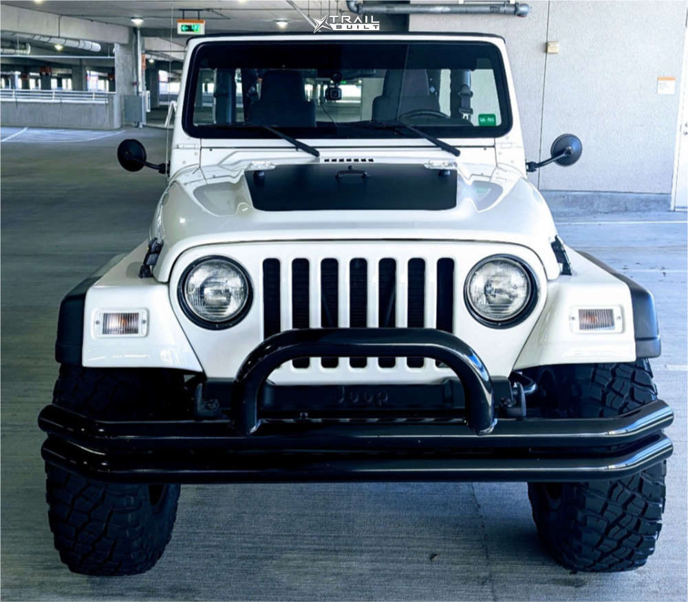2006 Jeep Wrangler Wheel Offset Slightly Aggressive Leveling Kit ...