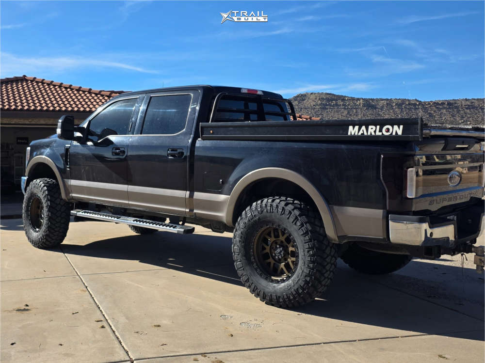 2019 Ford F-350 Super Duty Wheel Offset Aggressive > 1" Outside Fender ...