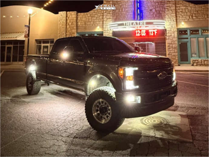 2019 Ford F-250 Super Duty Wheel Offset Aggressive > 1" Outside Fender ...