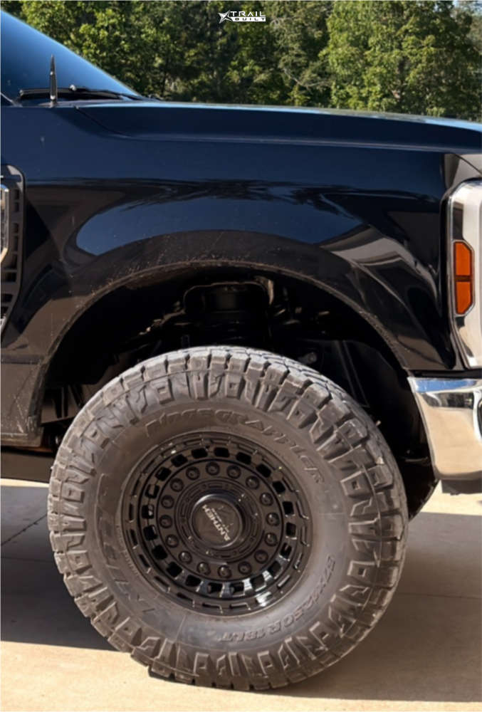 2026 Ford F-250 Super Duty Wheel Offset Aggressive > 1" Outside Fender ...