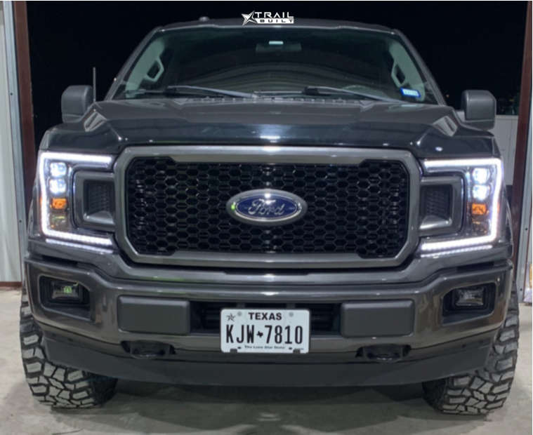 2018 Ford F-150 Wheel Offset Aggressive > 1" Outside Fender Leveling ...