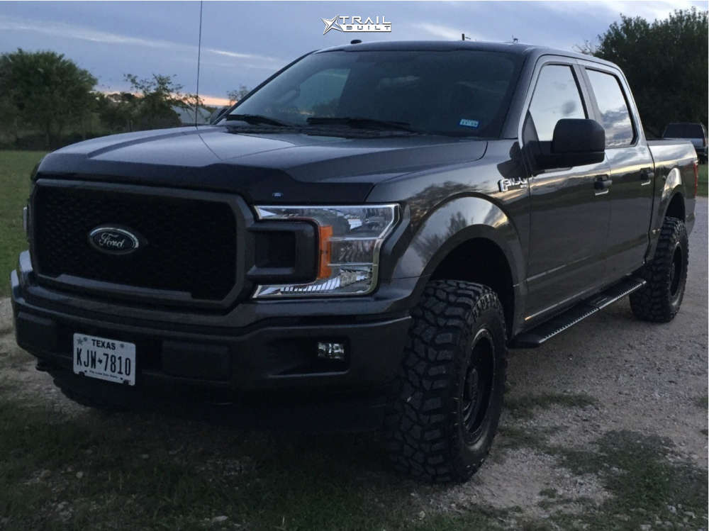 2018 Ford F-150 Wheel Offset Aggressive > 1" Outside Fender Leveling ...