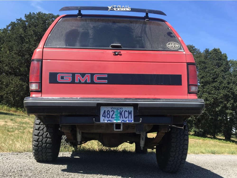 1989 GMC S15 Jimmy Wheel Offset Aggressive > 1" Outside Fender ...