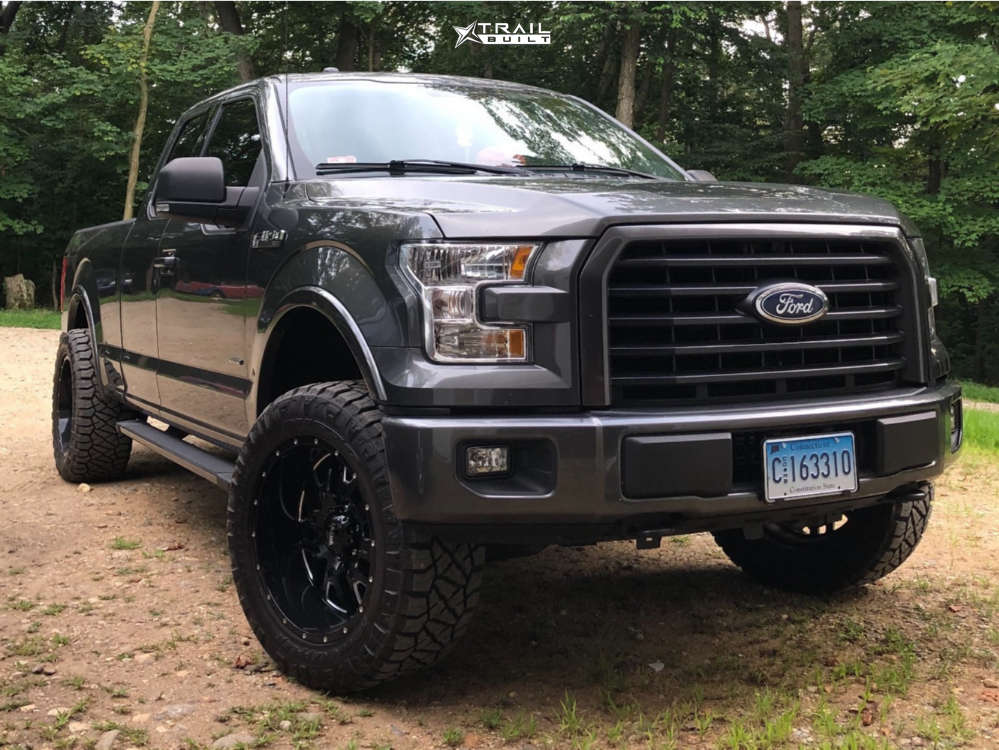 2015 Ford F-150 Wheel Offset Aggressive > 1" Outside Fender Leveling ...